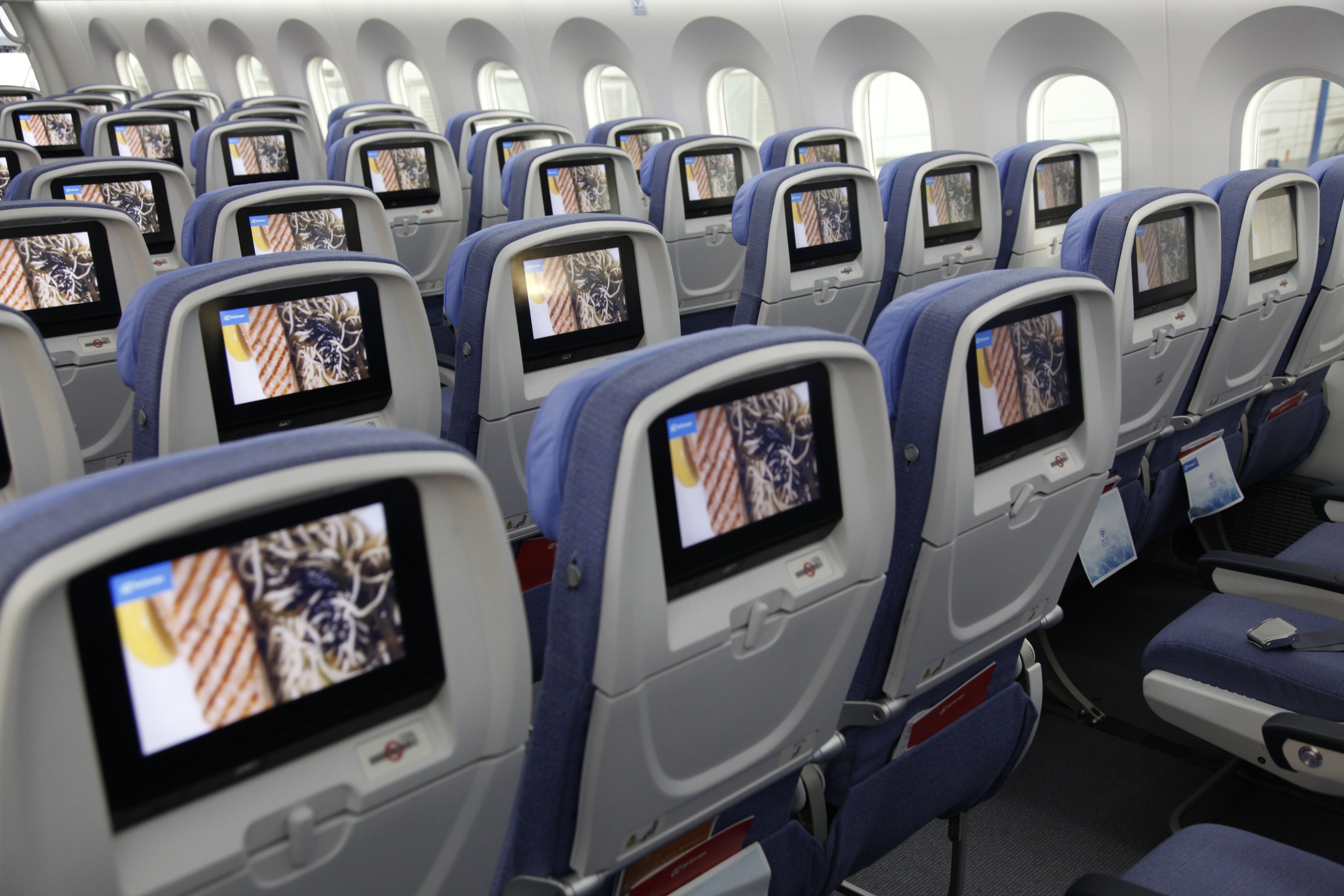 Air Europa - Uniglobe Travel Holland